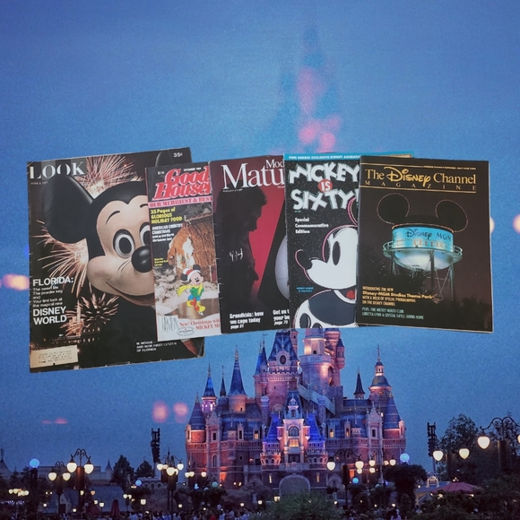 Disney | Other | Vintage Disney Collectible Set Of 5 Magazines ...